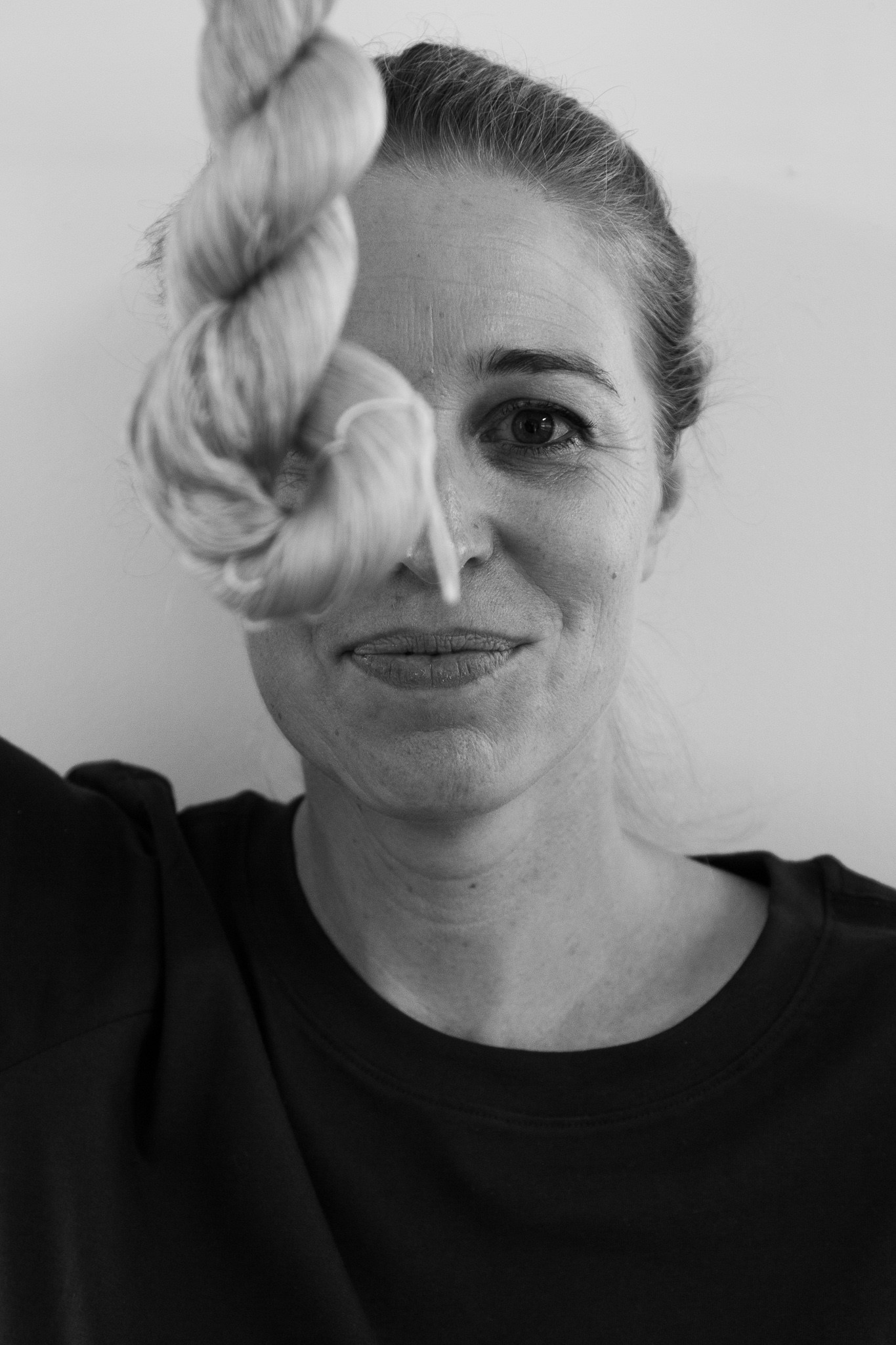 Artist talk: Hannah Cooper Warping the weft | Goulburn Regional Art Gallery